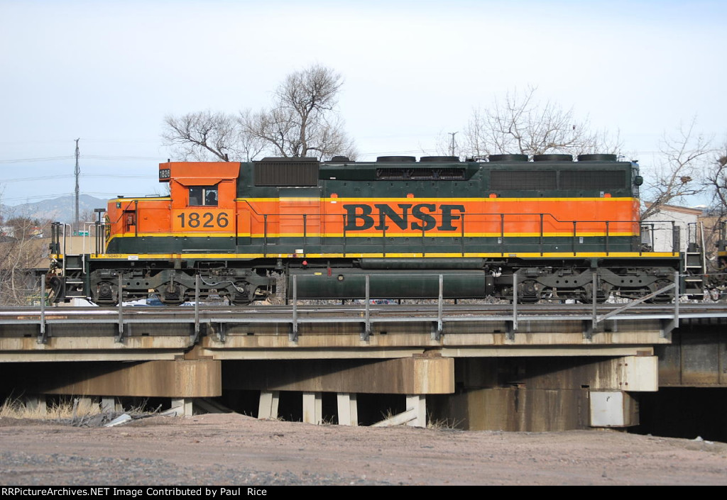 BNSF 1826